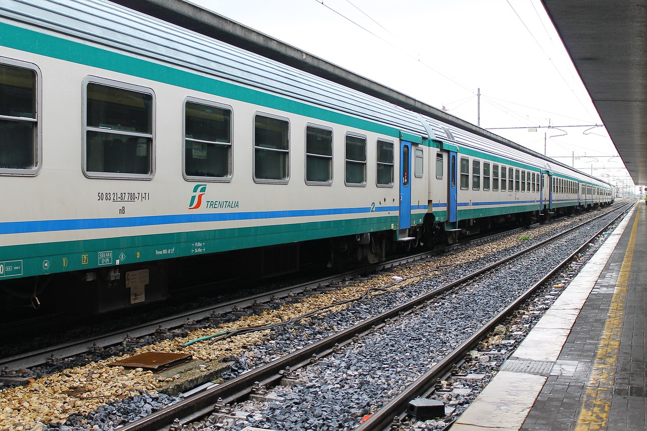 How to get from Florence to Pisa: best way between bus, train or car
